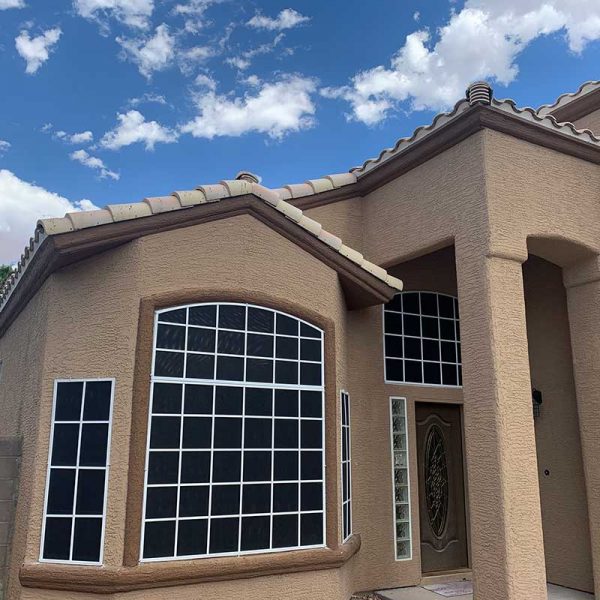 Residential Solar Screen Installation - Solar Screen City